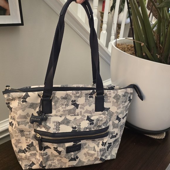 RADLEY LONDON | Bags | Radley London Nylon Scottie Dog Print Shoulder ...